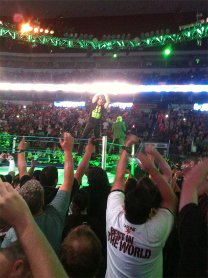 D-Generation X Reunite at SmackDown Taping (Photo Inside) Wrestling ...
